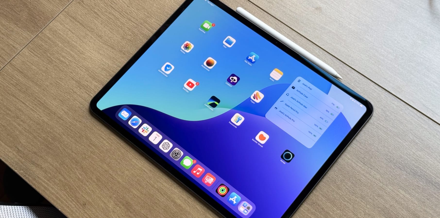 Apple’s first smart display is coming in 2025: Here’s how it’ll work ...