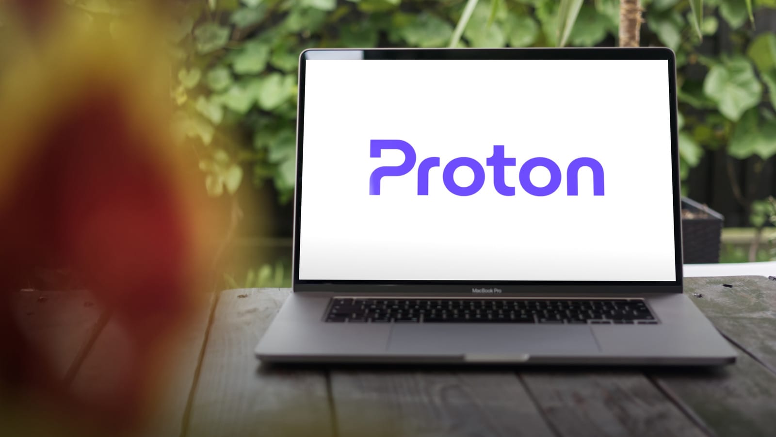 New Proton Security Feature Lets Your Friends And Family Access Your ...